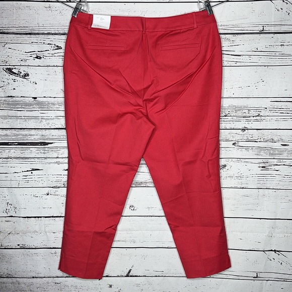 LOFT | Pants & Jumpsuits | Loft Ann Taylor Nwt Plus Size 8 Pink Cropped ...
